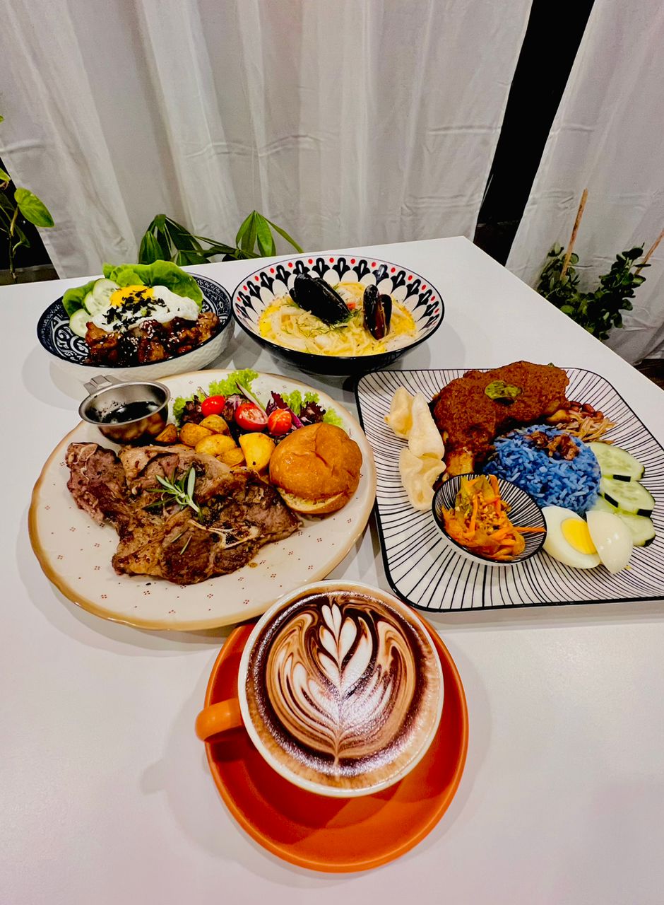 Poffee Hoffee Bread & Cafe - Gombak - Cafe Culture